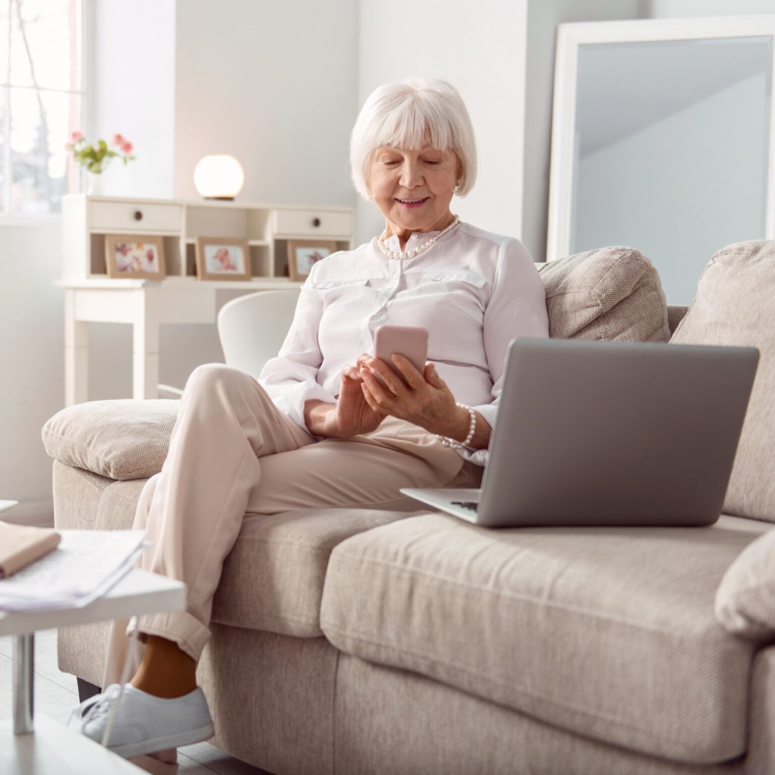 15 Warning Signs of a Scam Targeting Seniors - Personal Finance Advice